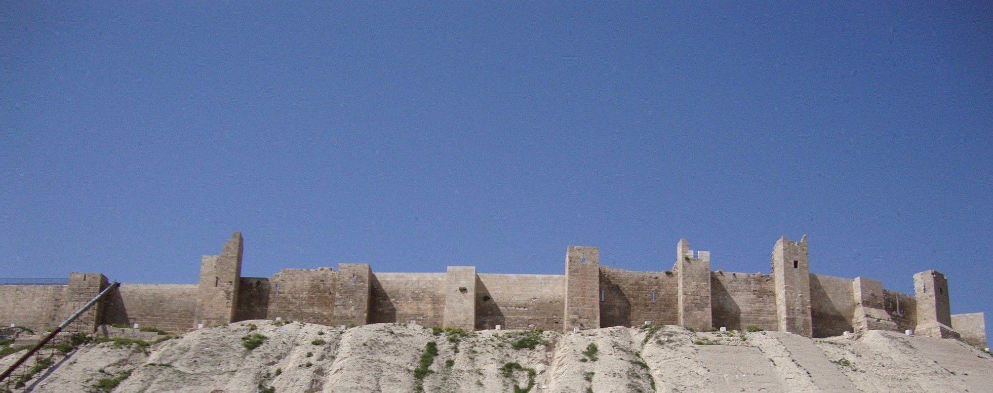Aleppo Citadel Walls, Syria | Wilbur's Travels